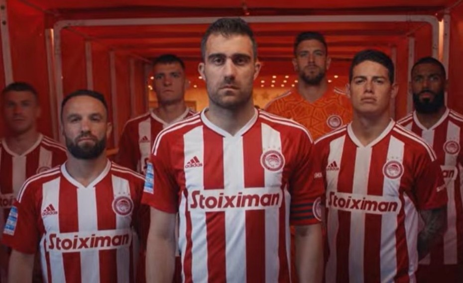 Τα... σπάει το νέο βίντεο της Stoiximan για Ολυμπιακό!